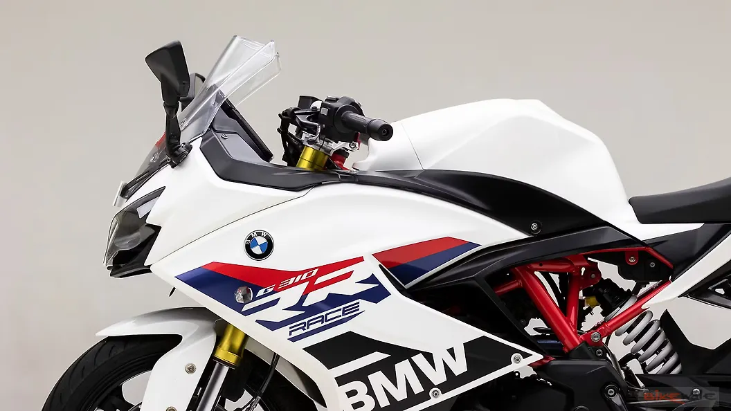 BMW G310 RR windscreen Image – BikeWale