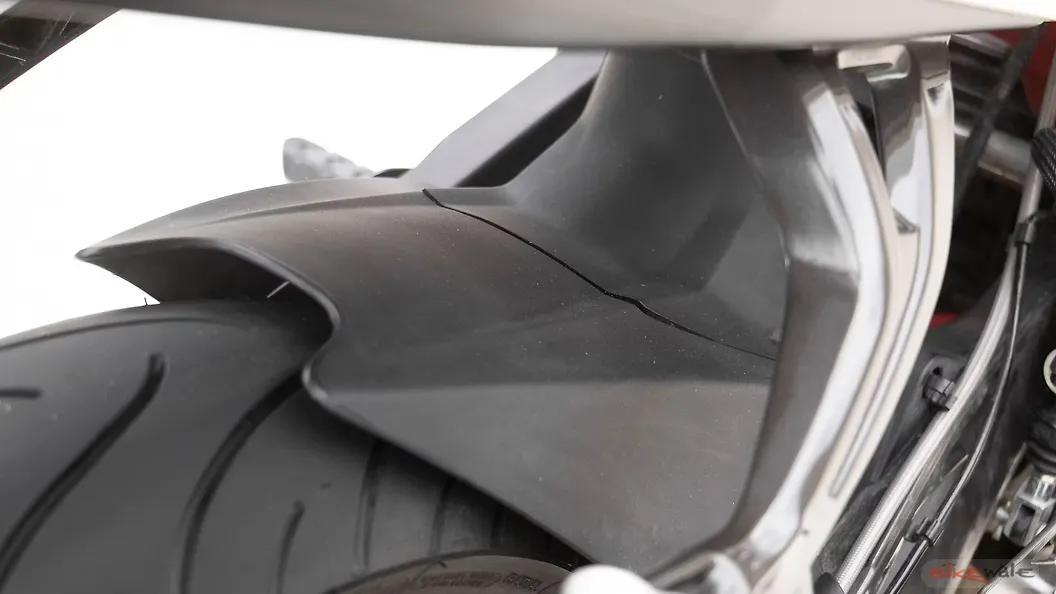 BMW G310 RR Rear Mudguard Image – BikeWale