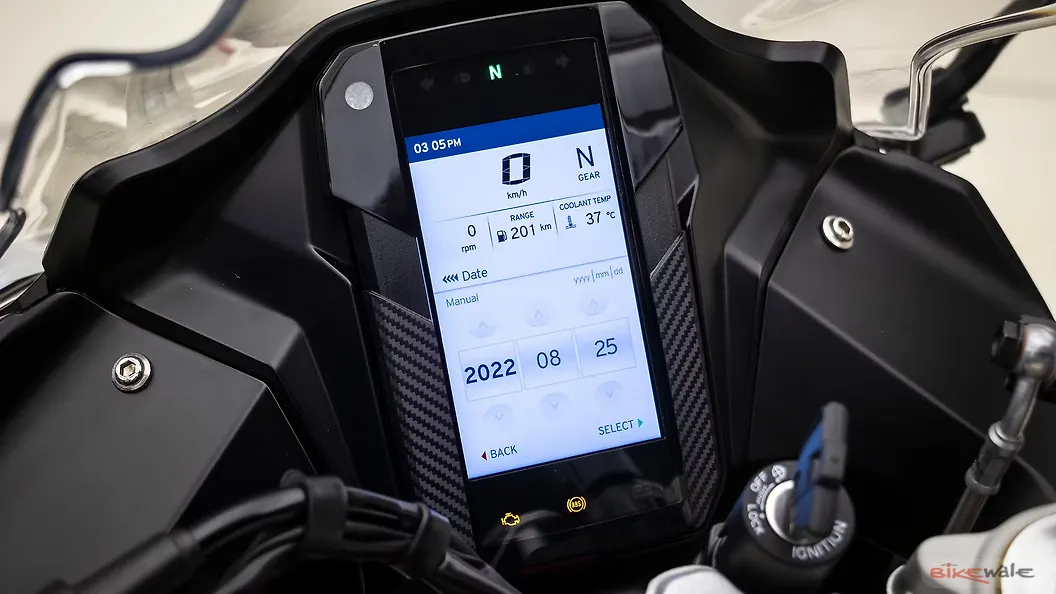 BMW G310 RR TFT / Instrument Cluster Image – BikeWale