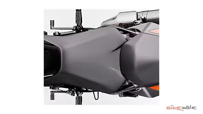 KTM 200 Duke Rider Seat Image – BikeWale