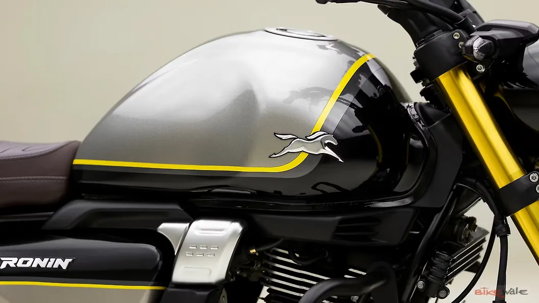 TVS Ronin Fuel Tank Image – BikeWale