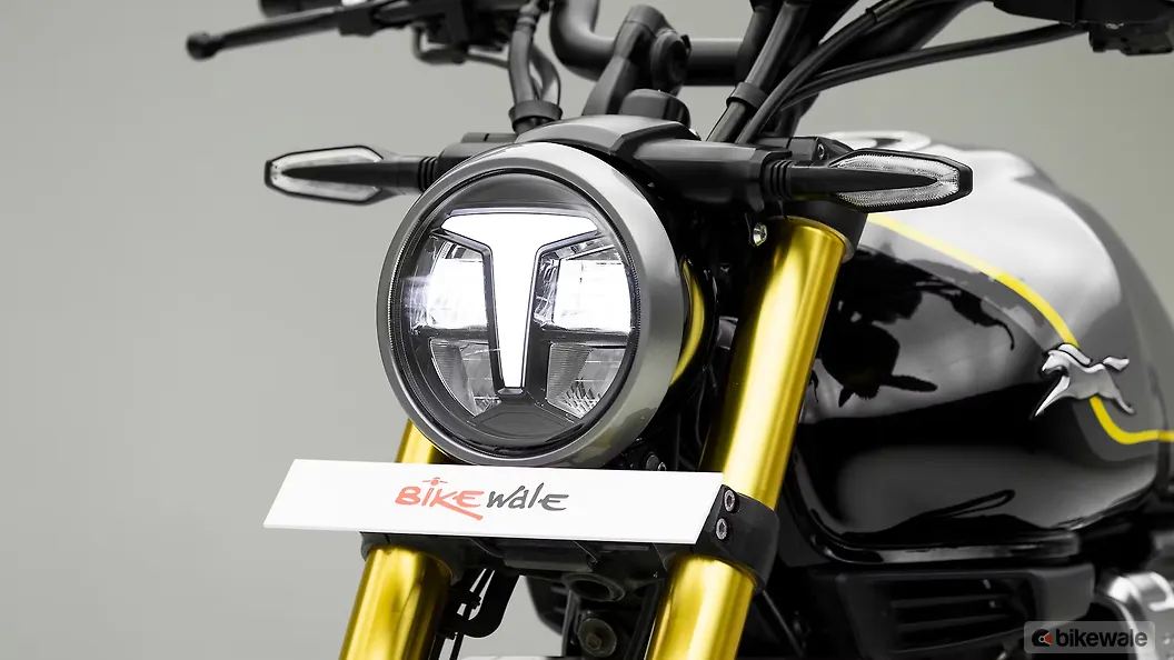 TVS Ronin Projector Headlight Image – BikeWale
