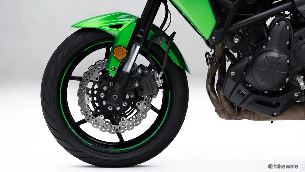 Kawasaki Versys 650 [2023-2024] Front Disc Brake Image – BikeWale
