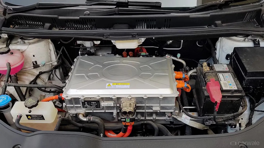 e6 Infotainment System Image, e6 Photos in India - CarWale