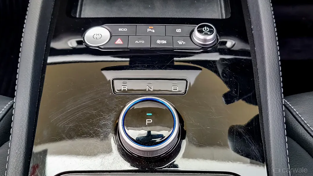 e6 AC Controls Image, e6 Photos in India - CarWale