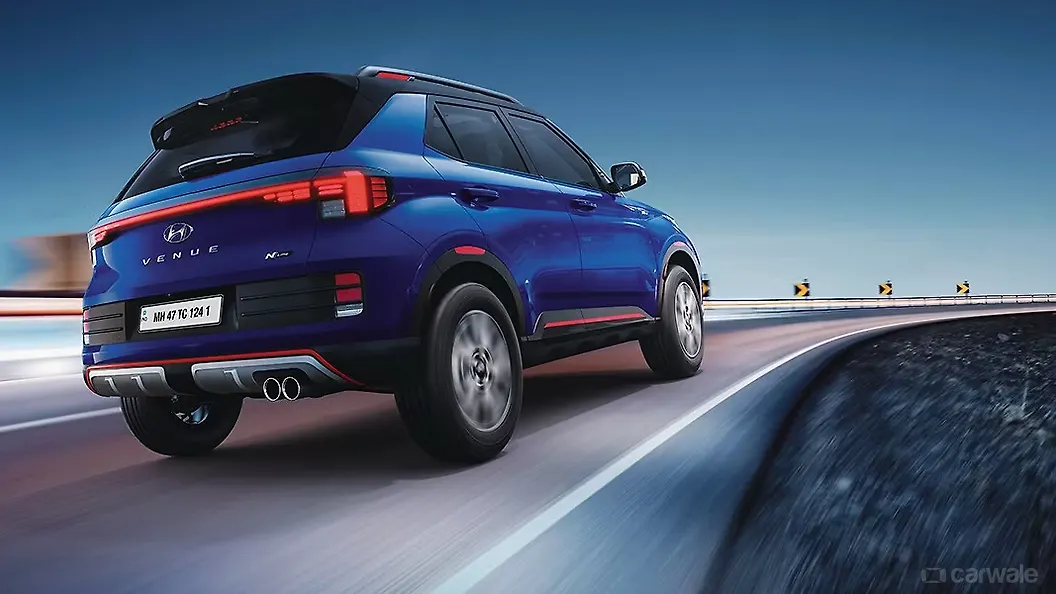 Venue N Line Right Rear Three Quarter Image, Venue N Line Photos in ...