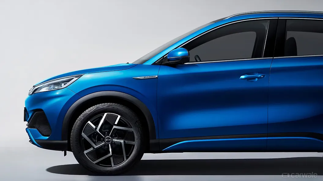 Atto 3 Front Fender Image, Atto 3 Photos in India - CarWale