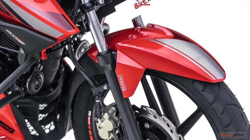 TVS Apache RTR 160 Front Mudguard Image – BikeWale