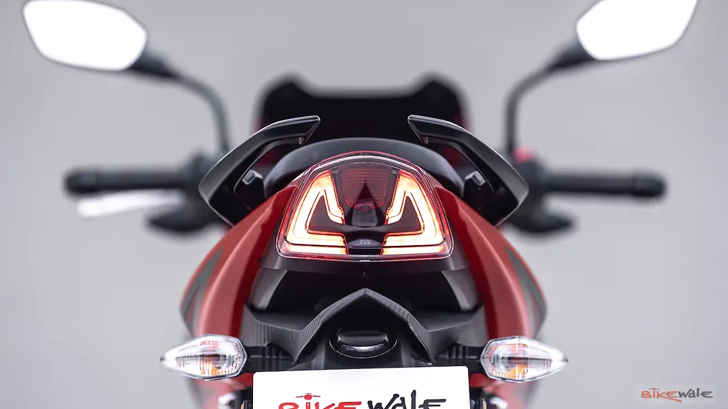 TVS Apache RTR 160 Handle Bar Image – BikeWale