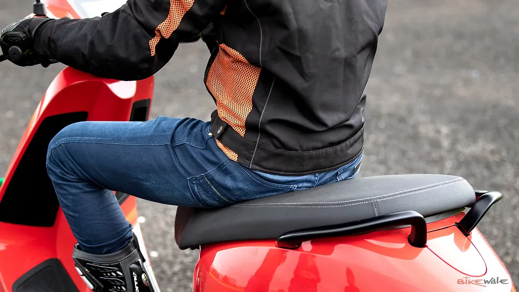 OLA S1 Pro Rider Seat Image – BikeWale