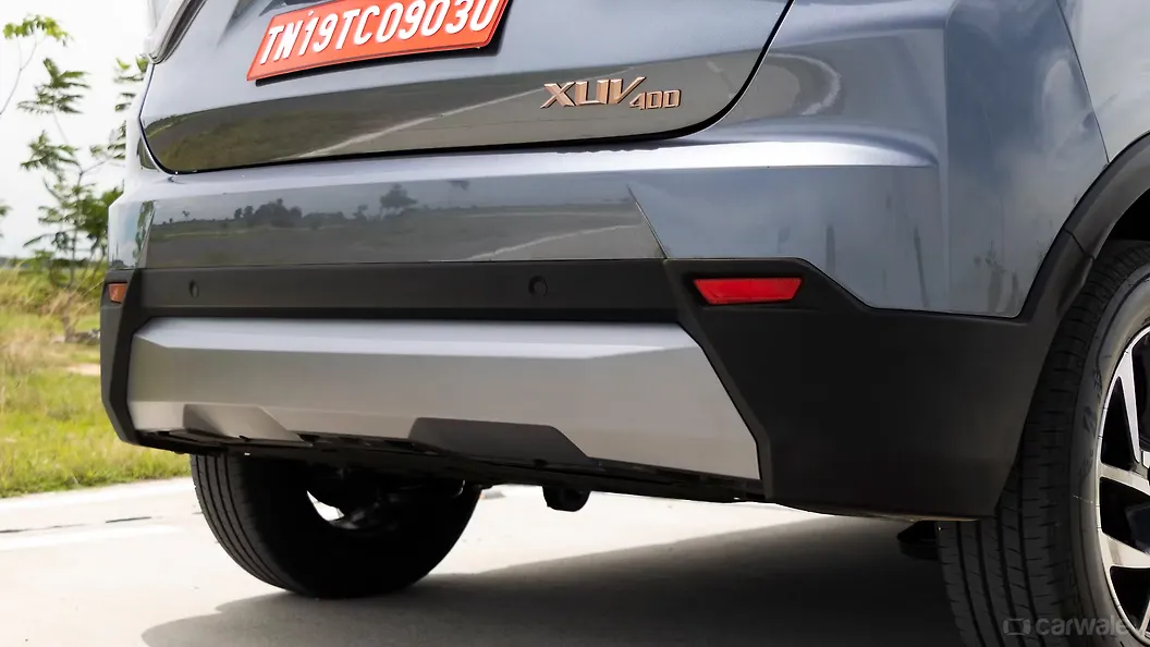 XUV400 Rear View Image, XUV400 Photos in India - CarWale