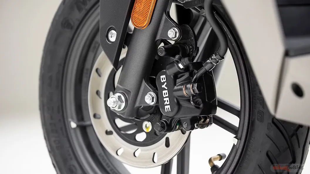 Hero Xoom Front Disc Brake Image – BikeWale