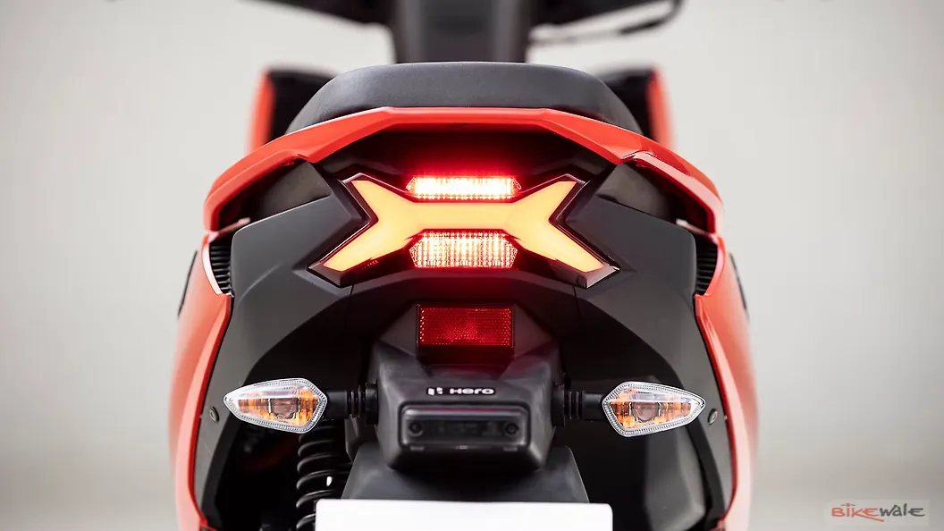 Hero Xoom Seat Image – BikeWale