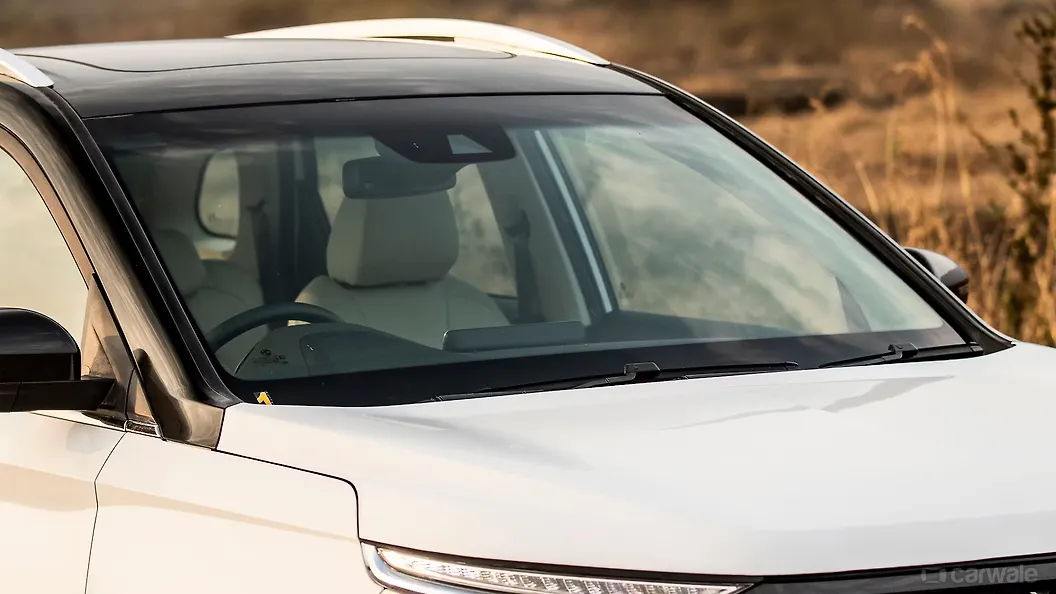 Hector Front Windshield/Windscreen Image, Hector Photos in India - CarWale