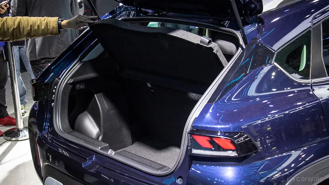 Fronx Bootspace Image, Fronx Photos in India - CarWale