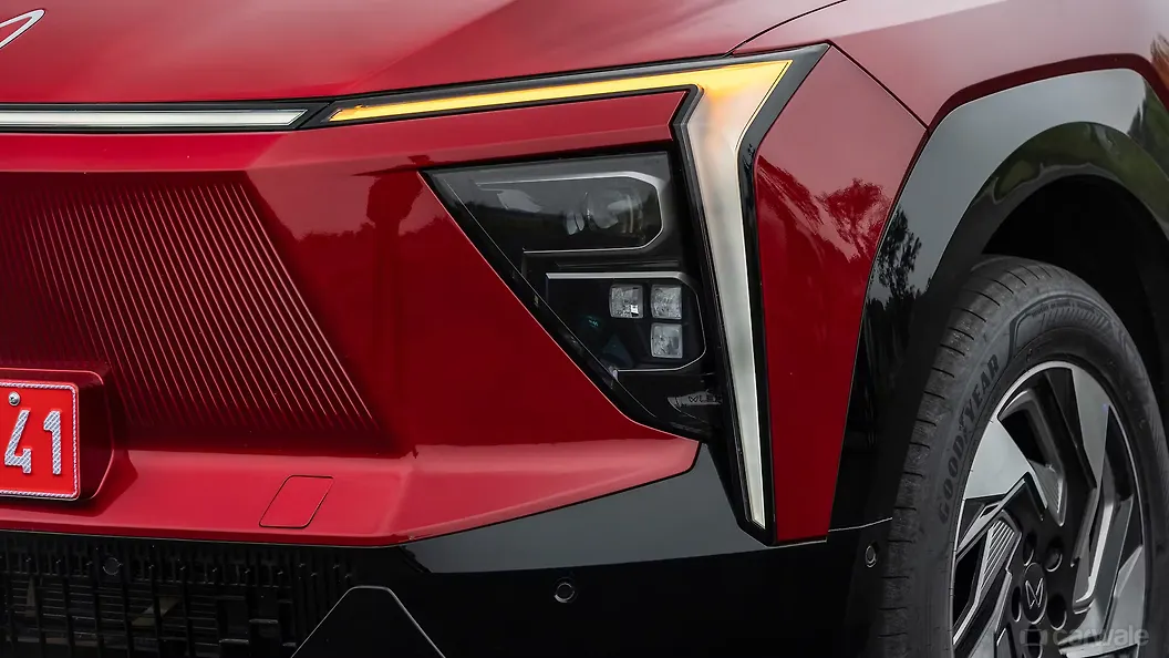 XEV 9e Front Windshield/Windscreen Image, XEV 9e Photos in India - CarWale