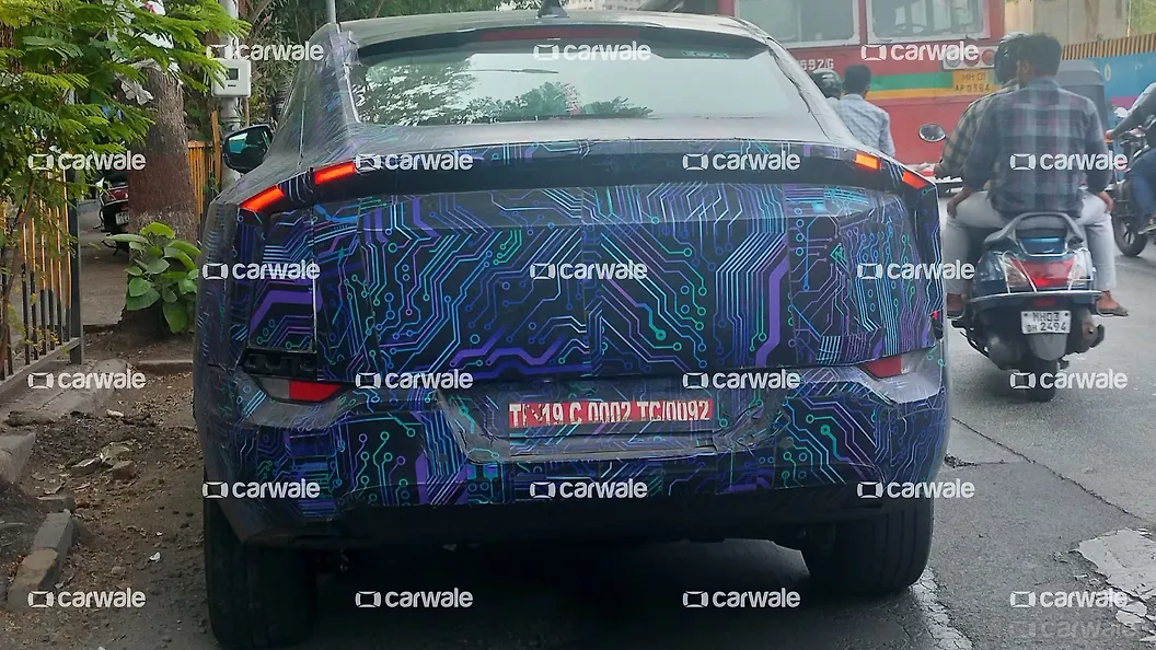 XEV 9e Right Side View Image, XEV 9e Photos in India - CarWale