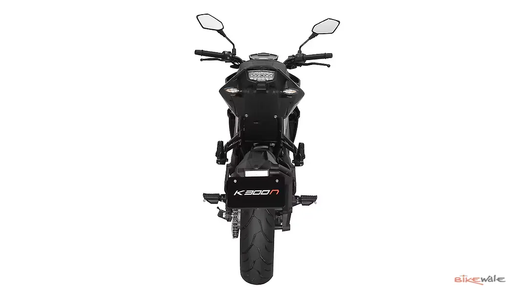 Keeway K300 N Left Rear Three Quarter Image – BikeWale