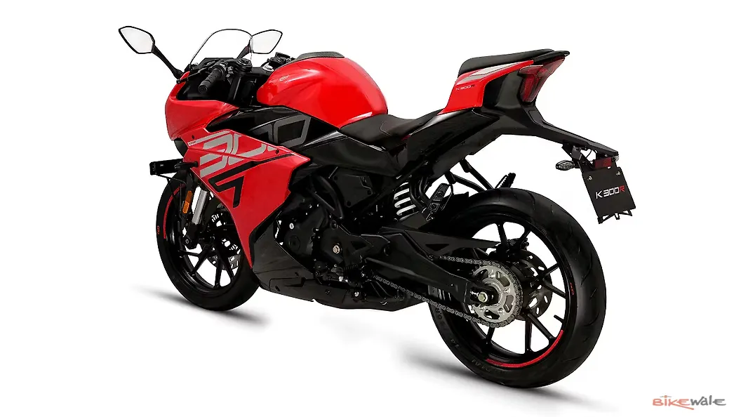 Keeway K300 R Front View Image – BikeWale