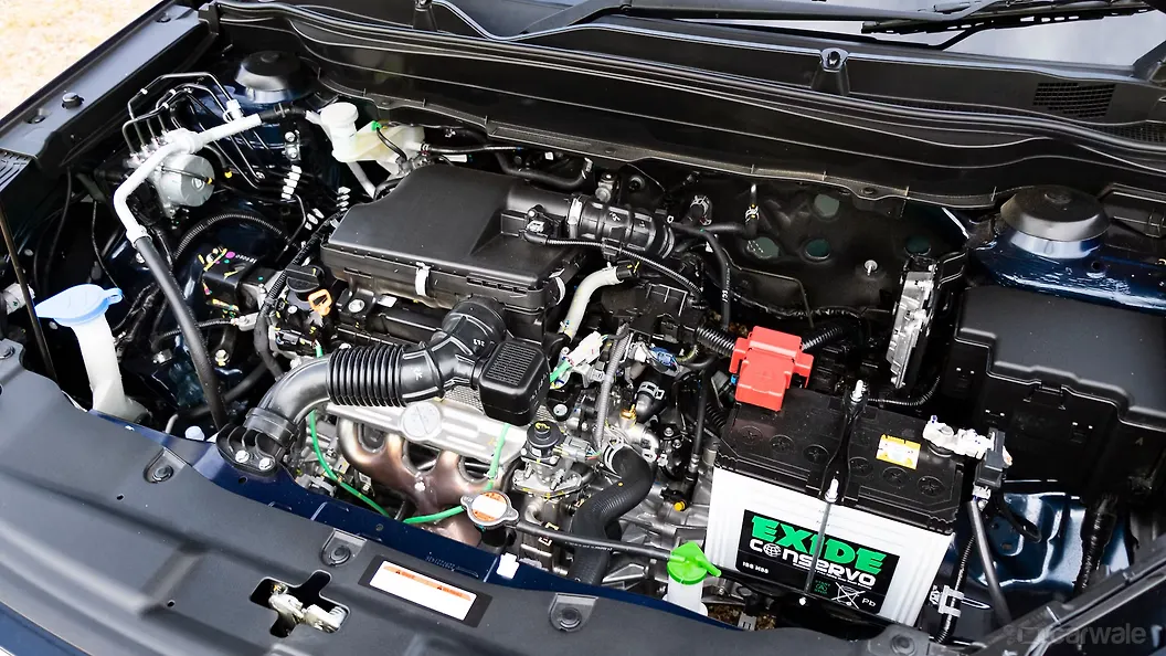 Grand Vitara Engine Shot Image, Grand Vitara Photos in India - CarWale