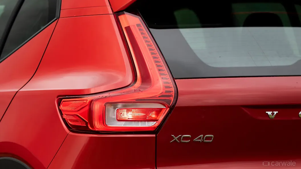 XC40 Rear Signal/Blinker Light Image, XC40 Photos in India - CarWale