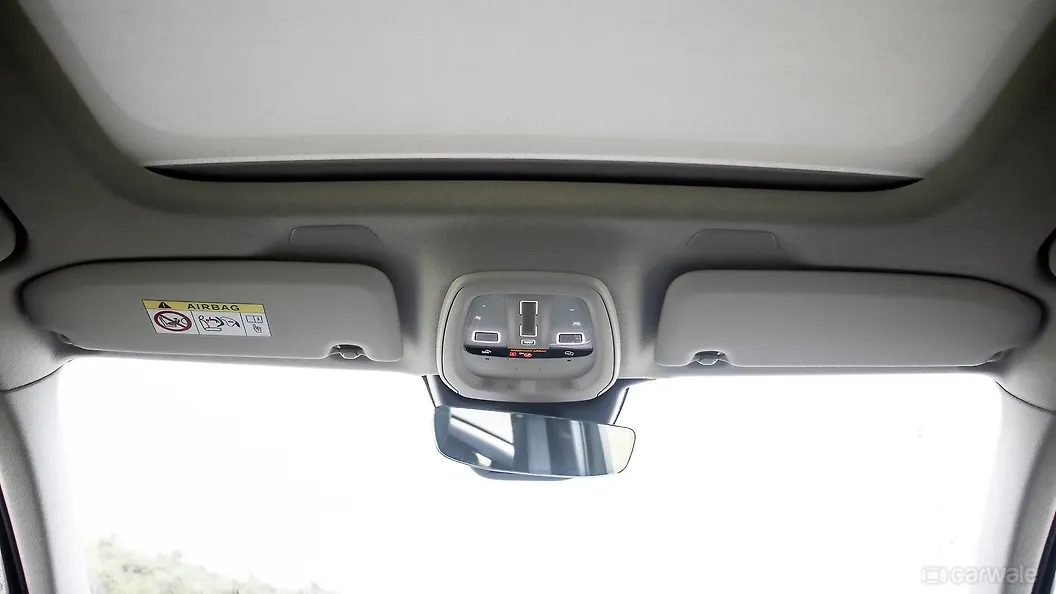 XC40 Roof Mounted Controls/Sunroof & Cabin Light Controls Image, XC40 ...