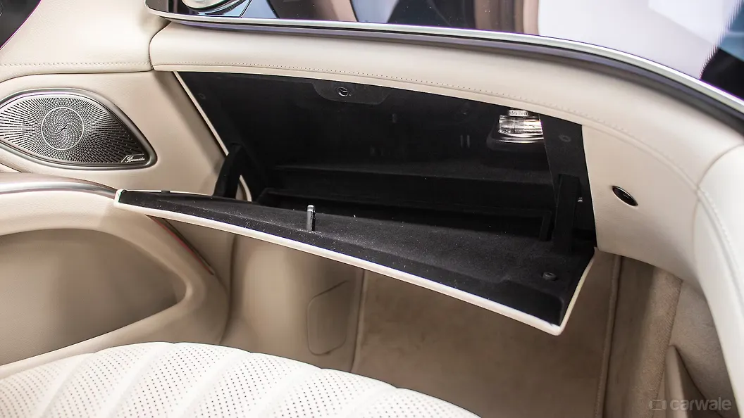 EQS Roof Mounted Controls/Sunroof & Cabin Light Controls Image, EQS ...