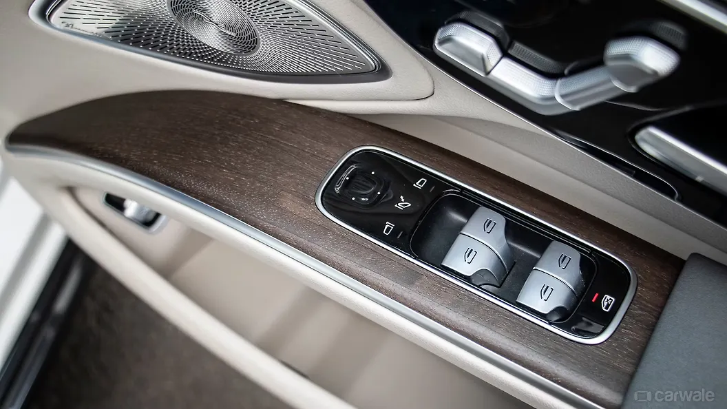 EQS Roof Mounted Controls/Sunroof & Cabin Light Controls Image, EQS ...