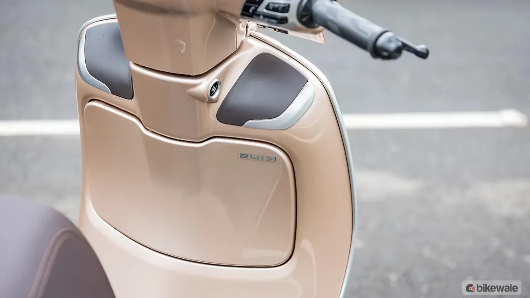 Bajaj Chetak [2020-2024] Front Glove Box Image – BikeWale