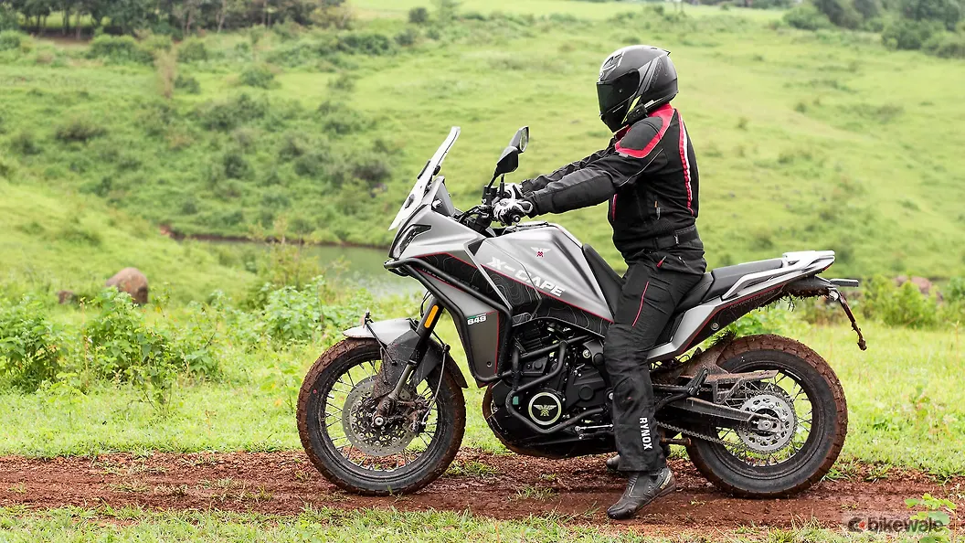 Moto Morini Seiemmezzo Left Side View Image – BikeWale