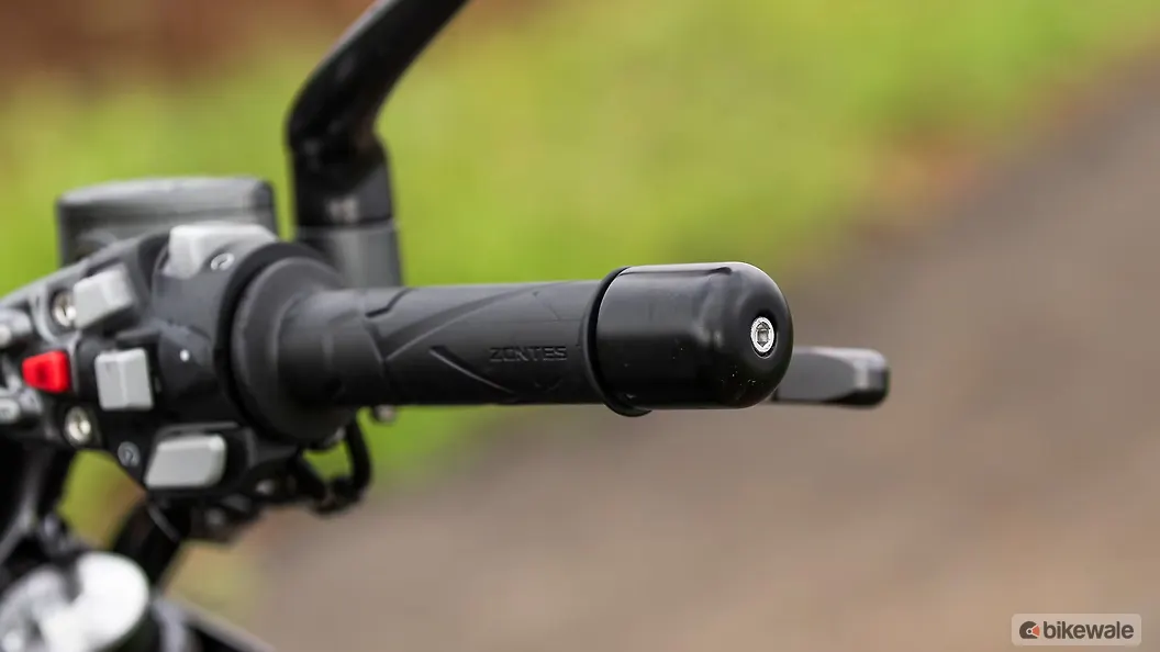 Zontes 350R Branding/Fuel Tank Decal Image – BikeWale