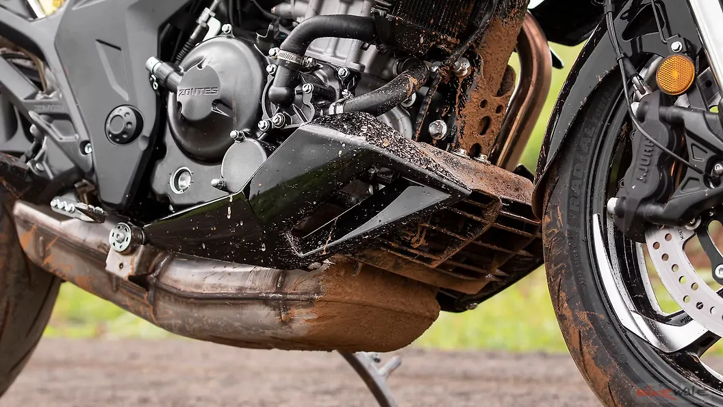 Zontes 350R Engine From Right Image – BikeWale