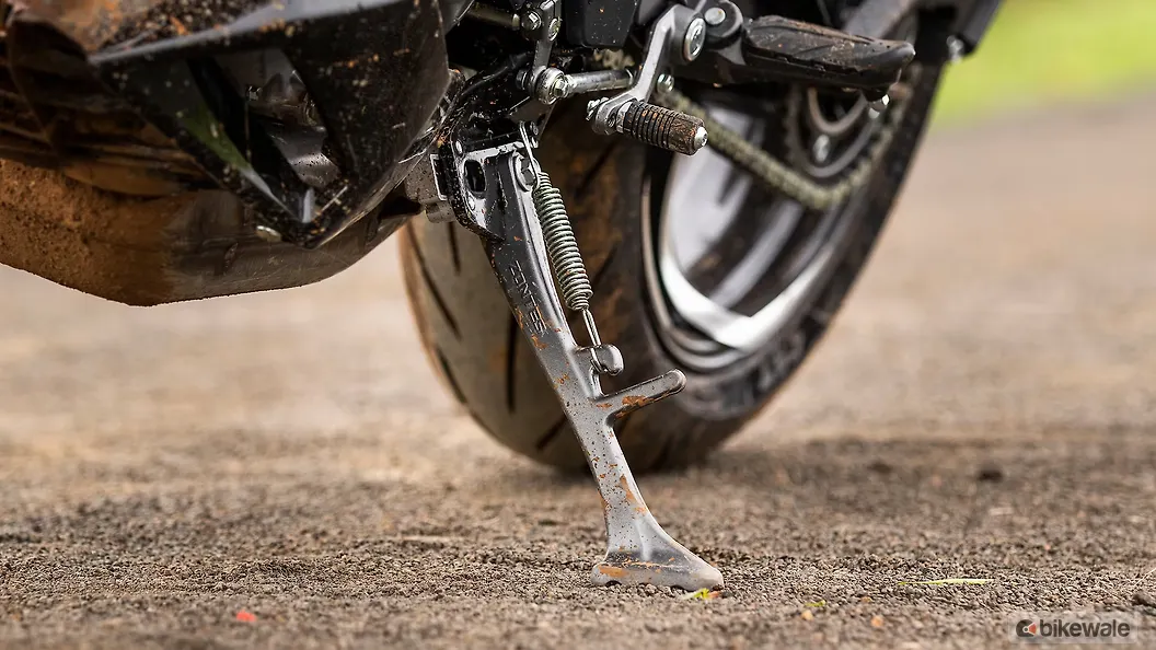 Zontes 350R Side Stand Image – BikeWale