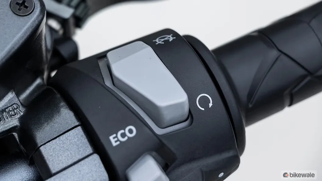 Zontes GK350 Kill Switch Image – BikeWale