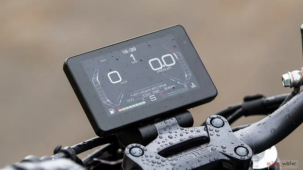 Zontes 350R TFT / Instrument Cluster Image – BikeWale