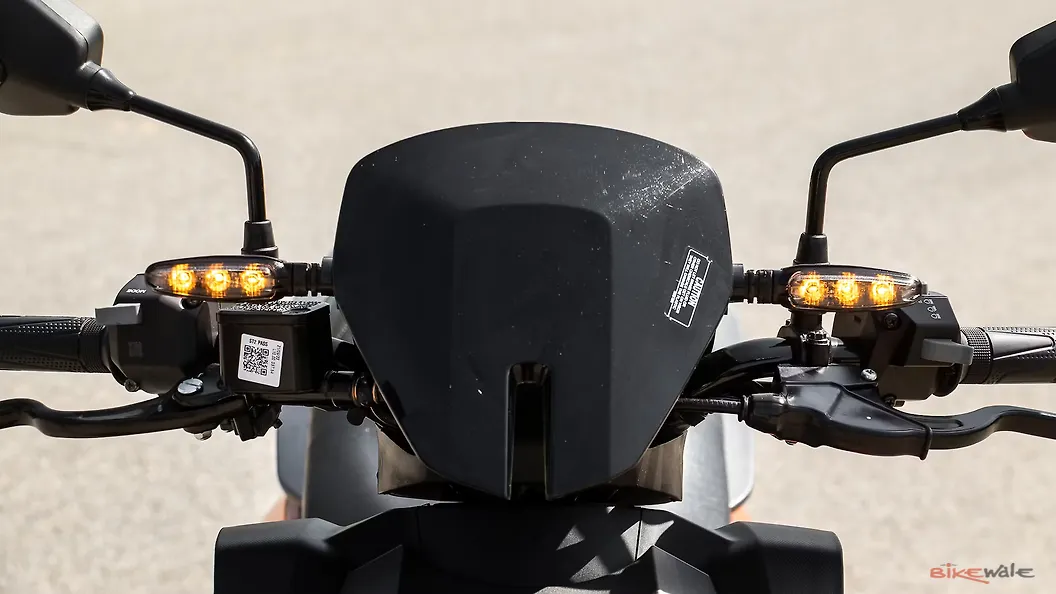 Vida V1 Pro Front View Image – BikeWale