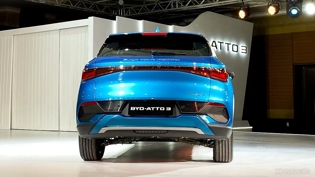 Atto 3 Rear View Image, Atto 3 Photos in India - CarWale