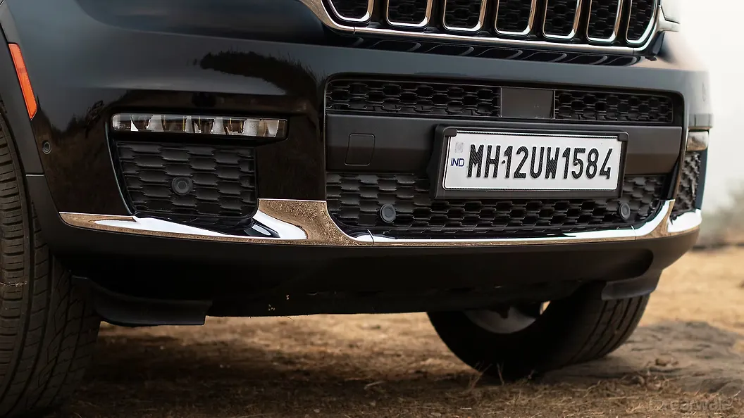 Grand Cherokee Front Bumper Image, Grand Cherokee Photos in India - CarWale