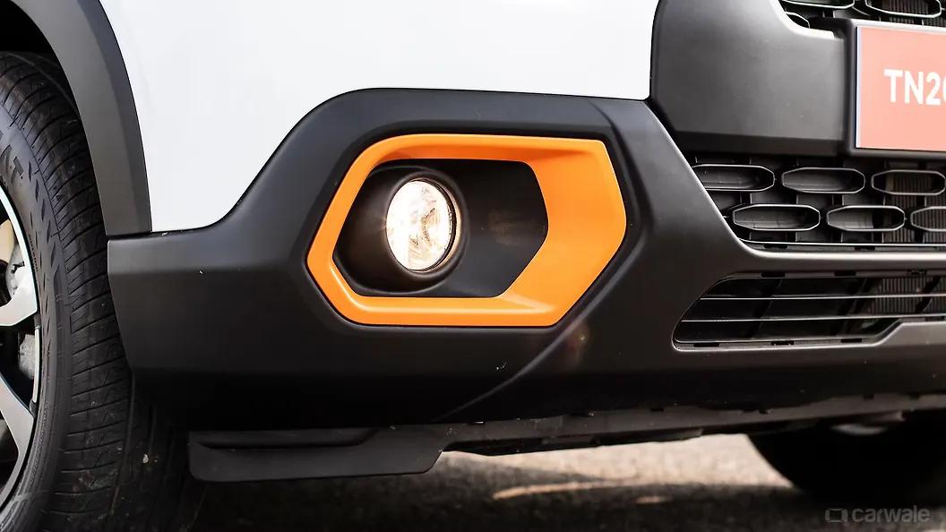 eC3 EV Car Charging Input Plug Image, eC3 Photos in India - CarWale