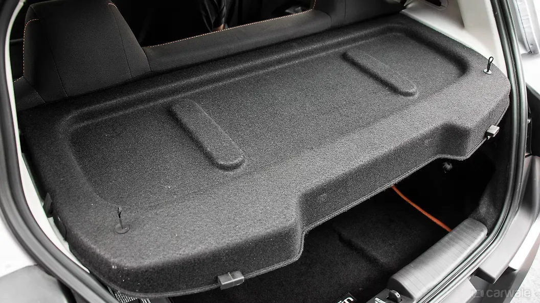 eC3 Bootspace Image, eC3 Photos in India - CarWale