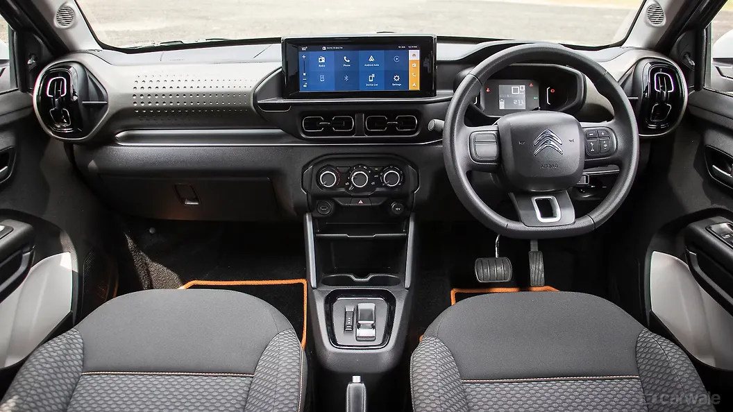 eC3 Steering Wheel Image, eC3 Photos in India - CarWale