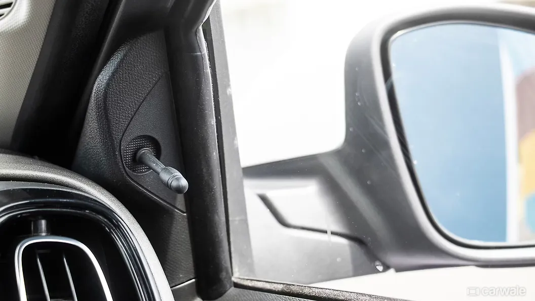 eC3 EV Car Charging Input Plug Image, eC3 Photos in India - CarWale