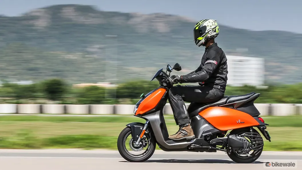 Vida V1 Left Side View Image – BikeWale