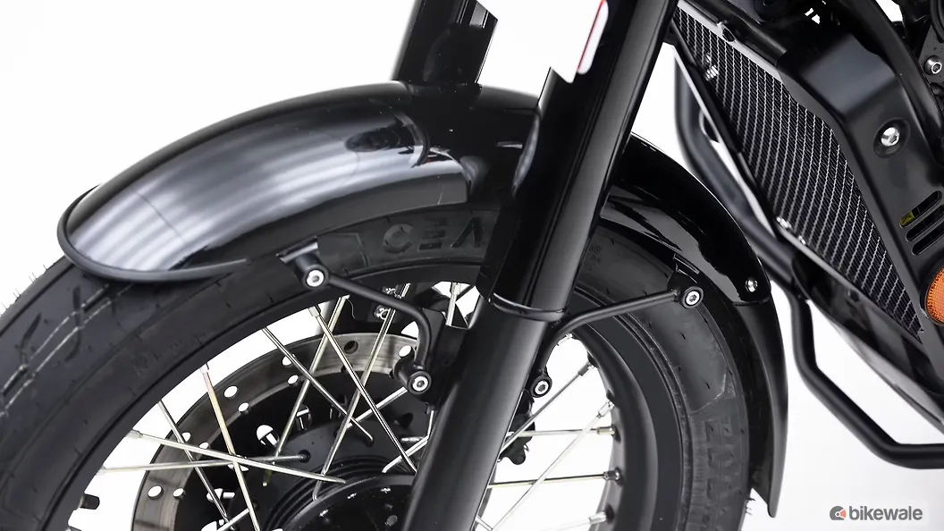 Jawa 42 Bobber Front Turn Indicators Image – BikeWale