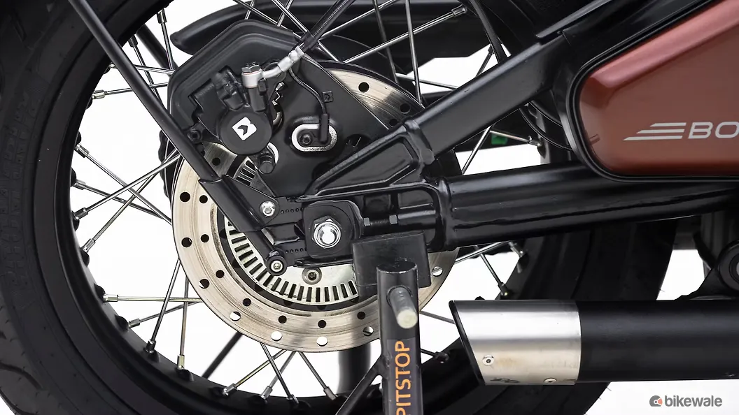 Jawa 42 Bobber Rear Wheel Image – BikeWale