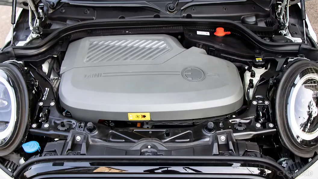 Cooper SE Closed Hood/Bonnet Image, Cooper SE Photos in India - CarWale