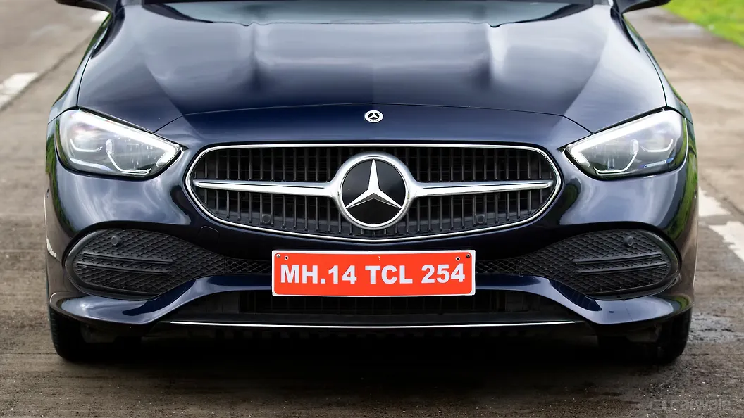 C-Class Grille Image, C-Class Photos in India - CarWale