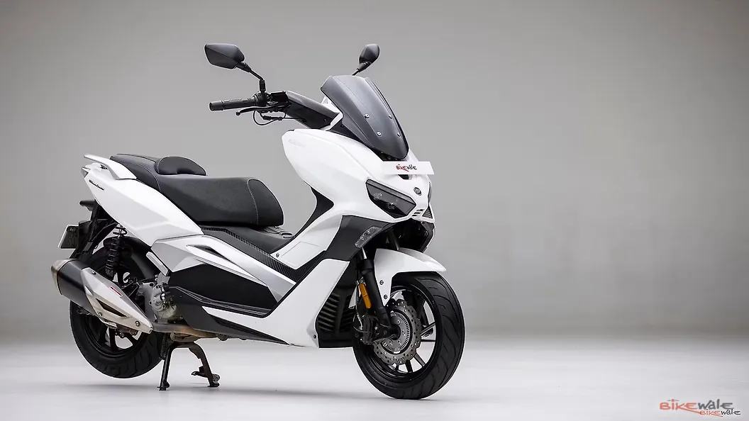 Keeway Vieste 300 Rear View Image – BikeWale