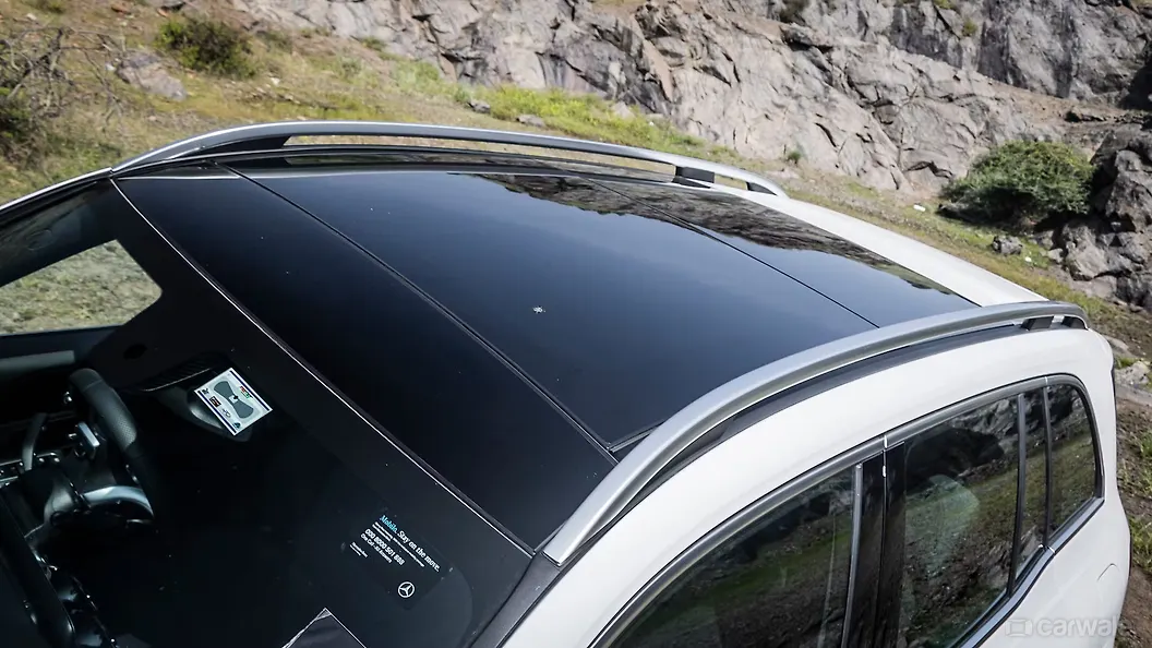 GLB Right Front Three Quarter Image, GLB Photos in India - CarWale