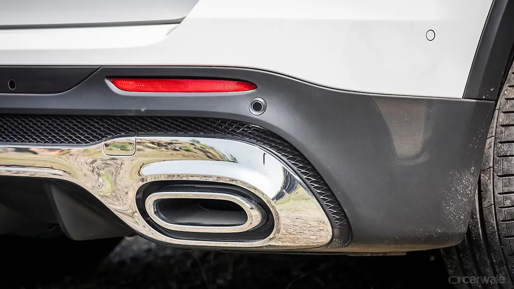 GLB Rear Fender Image, GLB Photos in India - CarWale